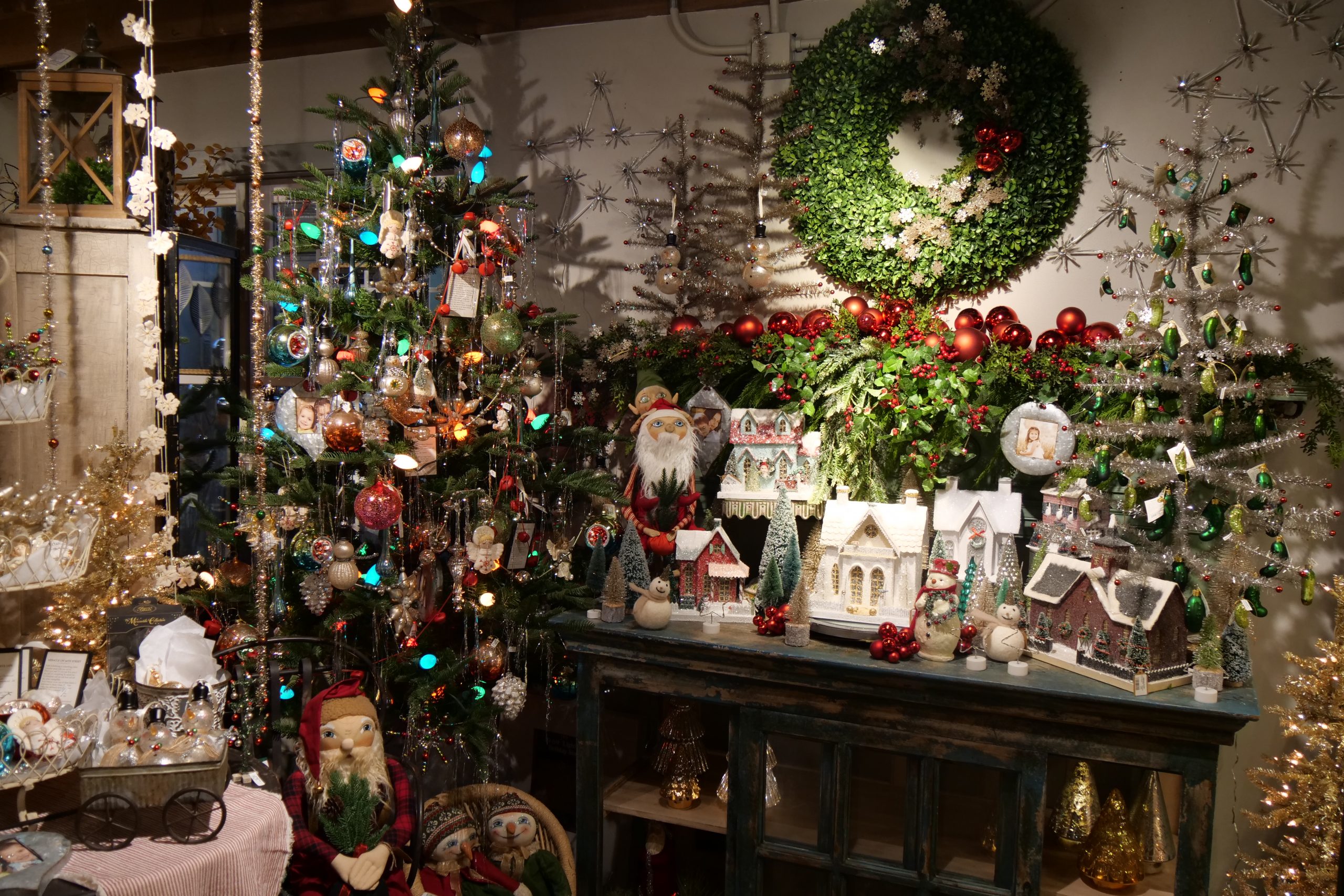 GARDEN CENTER - Suncrest Gardens